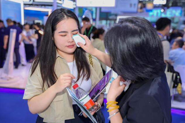 极目生物iTEAR睦沁®自身泪液促泌仪亮相2024CCOS医药新闻-ByDrug-一站式医药资源共享中心-医药魔方